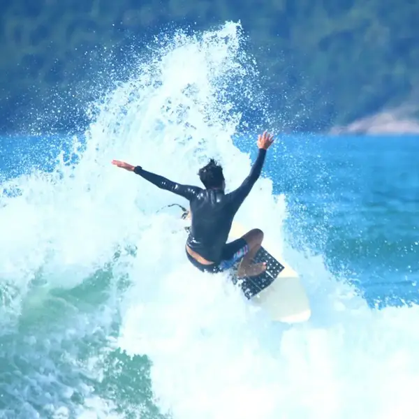 Entrevista com Pedro Aguiar · Guia do Surf